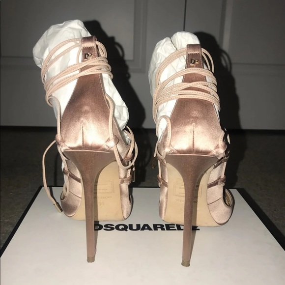 DSQUARED | Shoes | Dsquared2 Nude Sandals | Poshmark